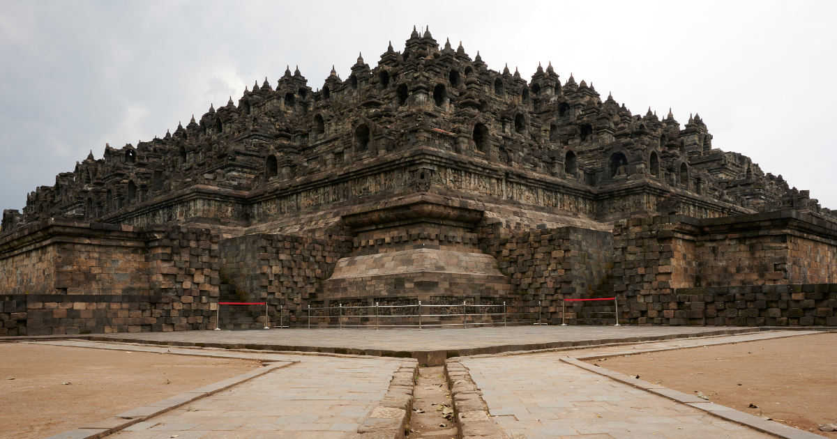 Exploring the Ancient Attraction of Borobudur Temple